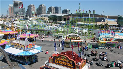 CNE opens in Toronto, PNE in Vancouver – RCI | English