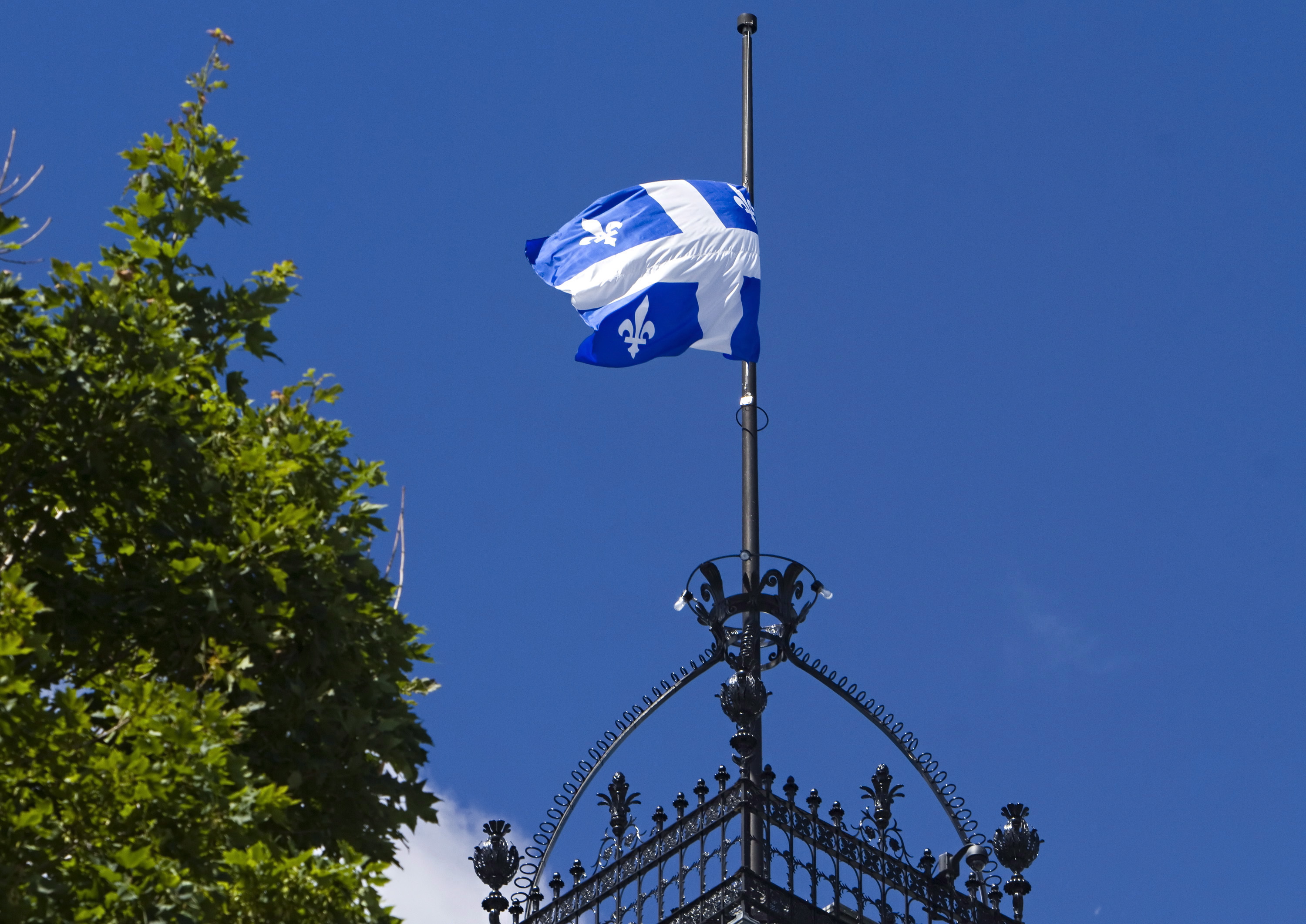La bandera de Quebec cumple años – RCI | Español