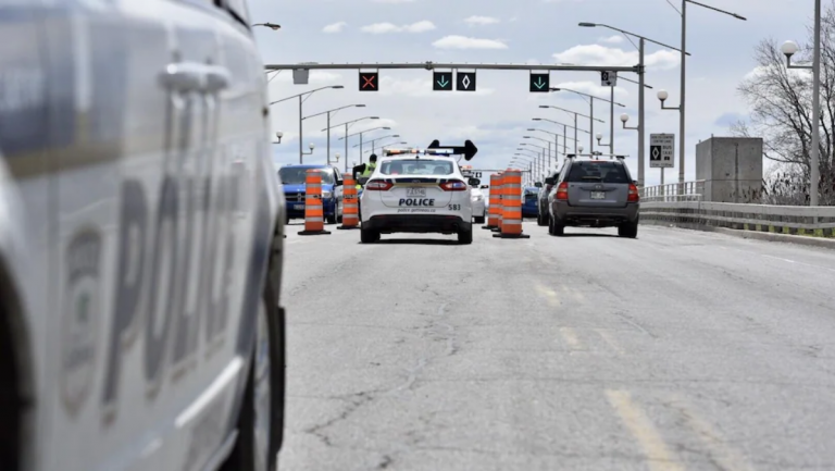 Autoridades anuncian cierre de la frontera entre Quebec y Ontario – RCI ... Autoridades anuncian cierre de la frontera entre Quebec y Ontario – RCI ...