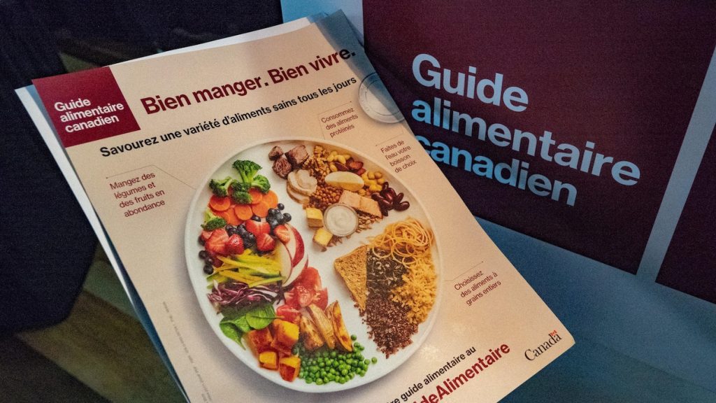 Le nouveau Guide alimentaire canadien traduit en langues autochtones ...